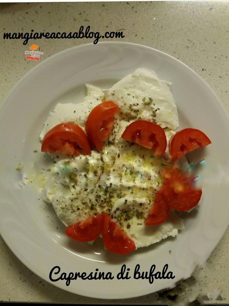 Capresina di bufala al profumo di origano e aceto balsamico ...