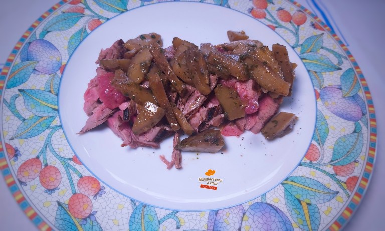 Tagliata di filetto con julienne di fondi di carciofo ...